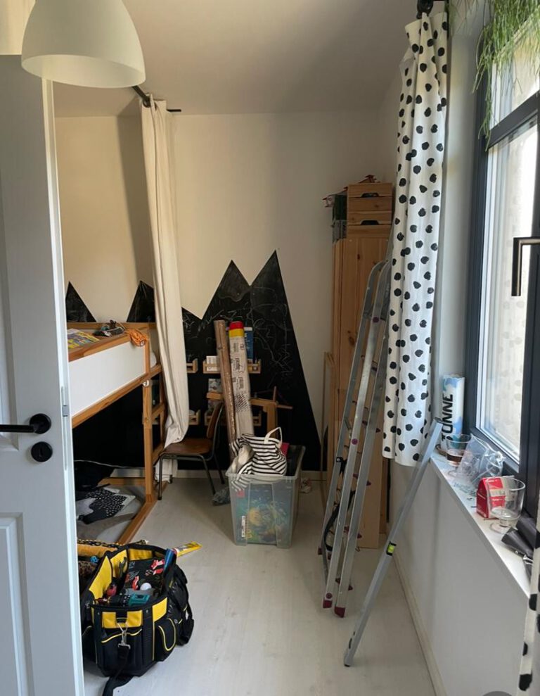 Raum größer wirken lassen: 7 clevere Design-Tipps